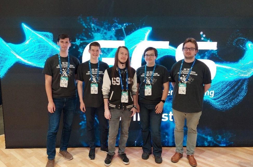 GCS-Supported Joint Student Team Has Strong Showing at ISC24 Student Cluster Competition: Gauss ...